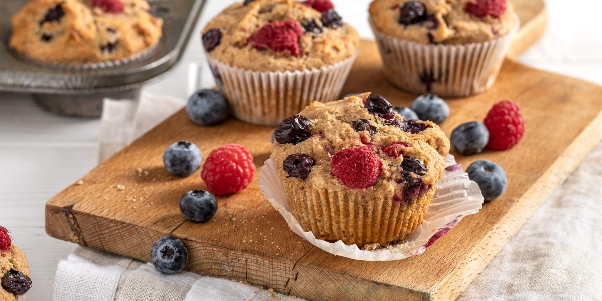 Mixed Berry Muffins Recipe | Zero Calorie Sweetener & Sugar Substitute ...