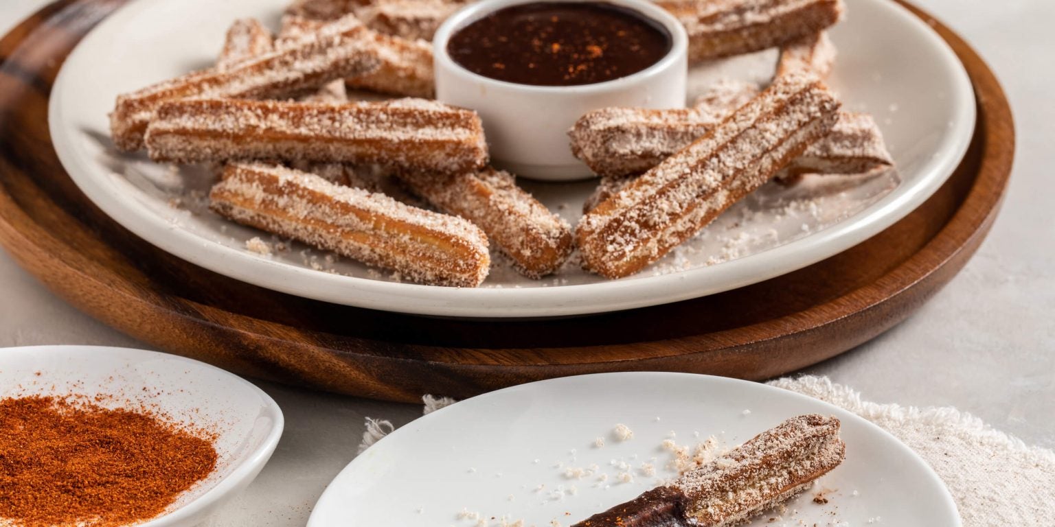 Sweet Cinnamon Churros with Spicy Chocolate Sauce - Splenda®