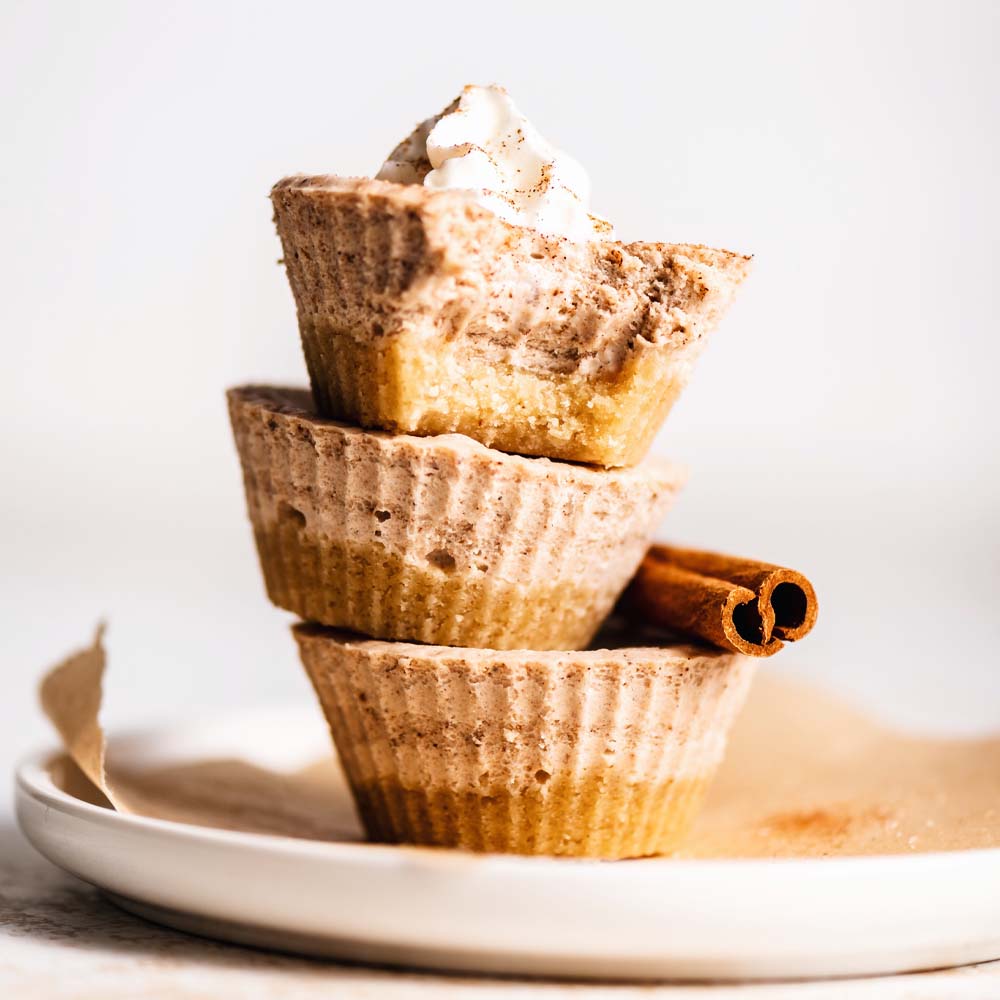 Keto Gingerbread Cheesecakes - Splenda®
