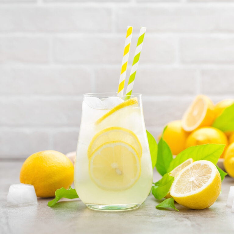 Pink Lemonade Recipe | Zero Calorie Sweetener & Sugar Substitute ...