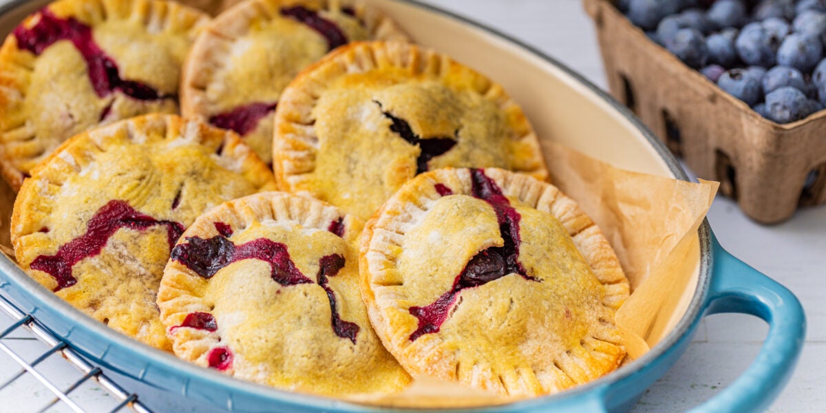 Easy Blueberry Hand Pies - Splenda®