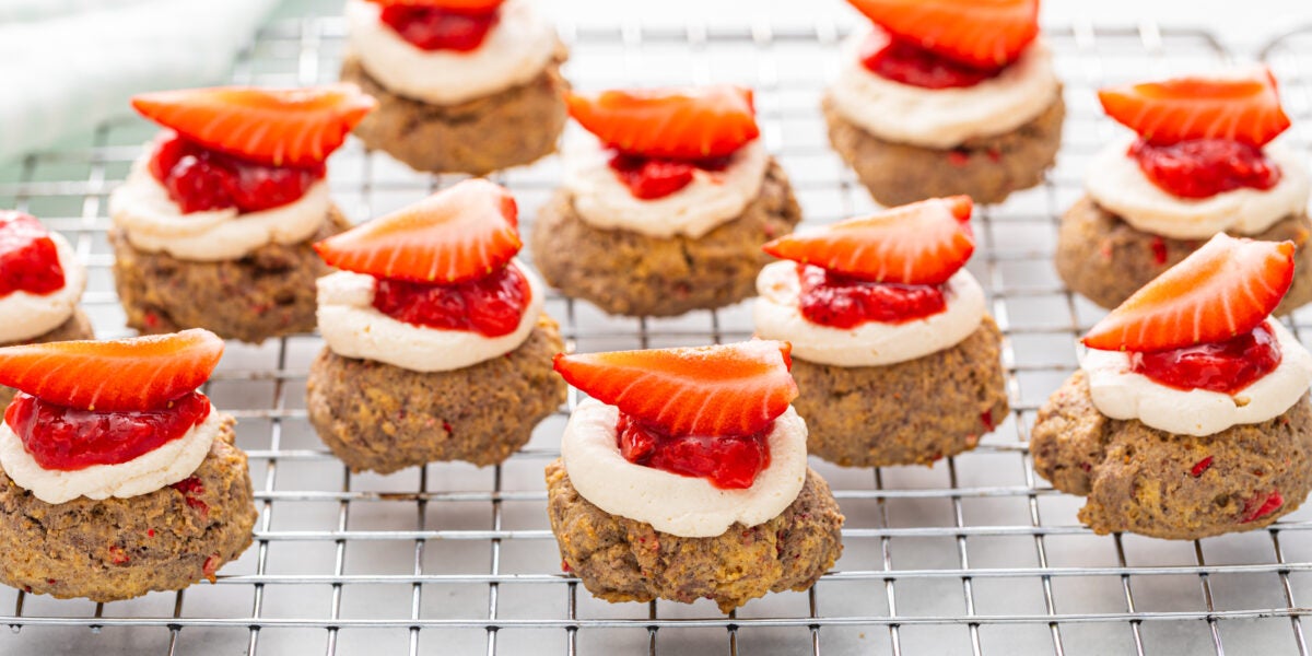 Strawberry Shortcake Cookies - Splenda®